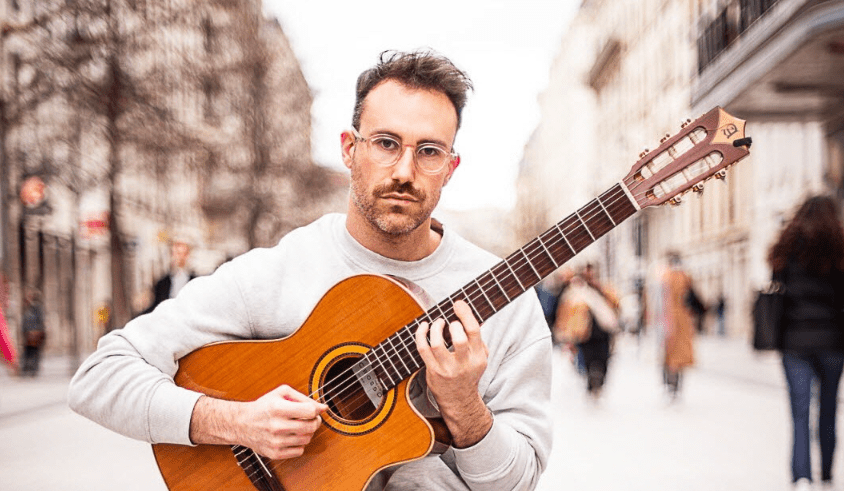 JASON DEL CAMPO (FRANCE) Alhambra Guitarist.